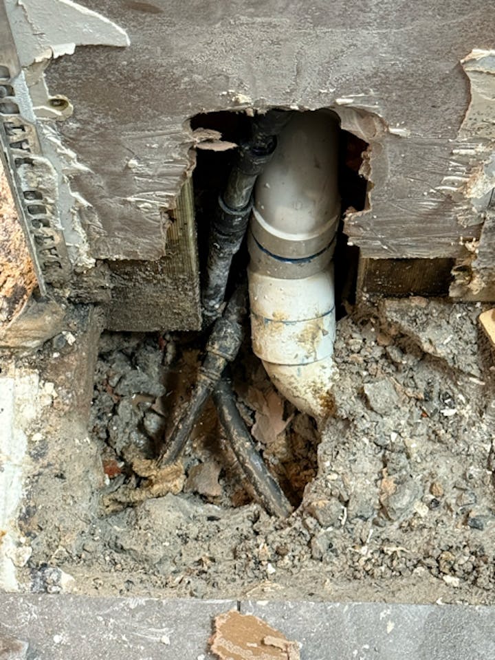 Attica - Ben’s Fun Club: How to repair a burst pipe in five easy steps